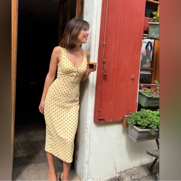 Rouje | Dresses | Rouje Naomi Dress As Seen On Jeanne Damas Beth Dutton ...